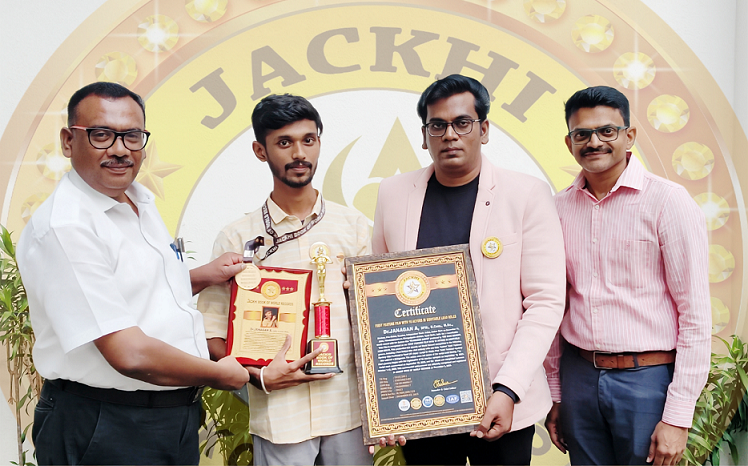 FIRST FEATURE FILM WITH 16 ACTORS IN EQUITABLE LEAD ROLES - Jackhi book ...